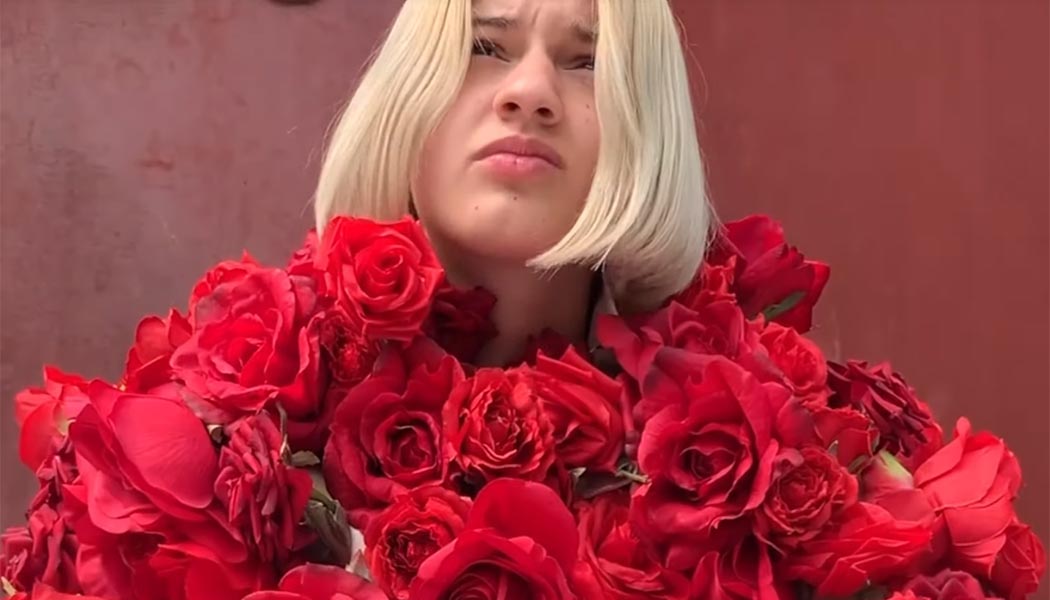 Clip des Tages: Mavi Phoenix - Romantic Mode | pressplay